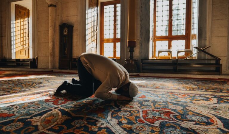 Prayer lessons - Qari Group